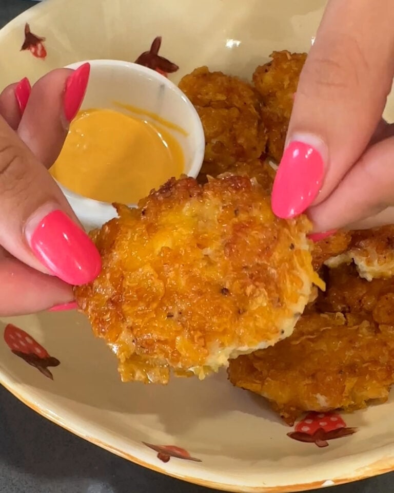 Healthy Homemade Chicken Nuggets in Under 30 Minutes - Minoo Makes Stuff